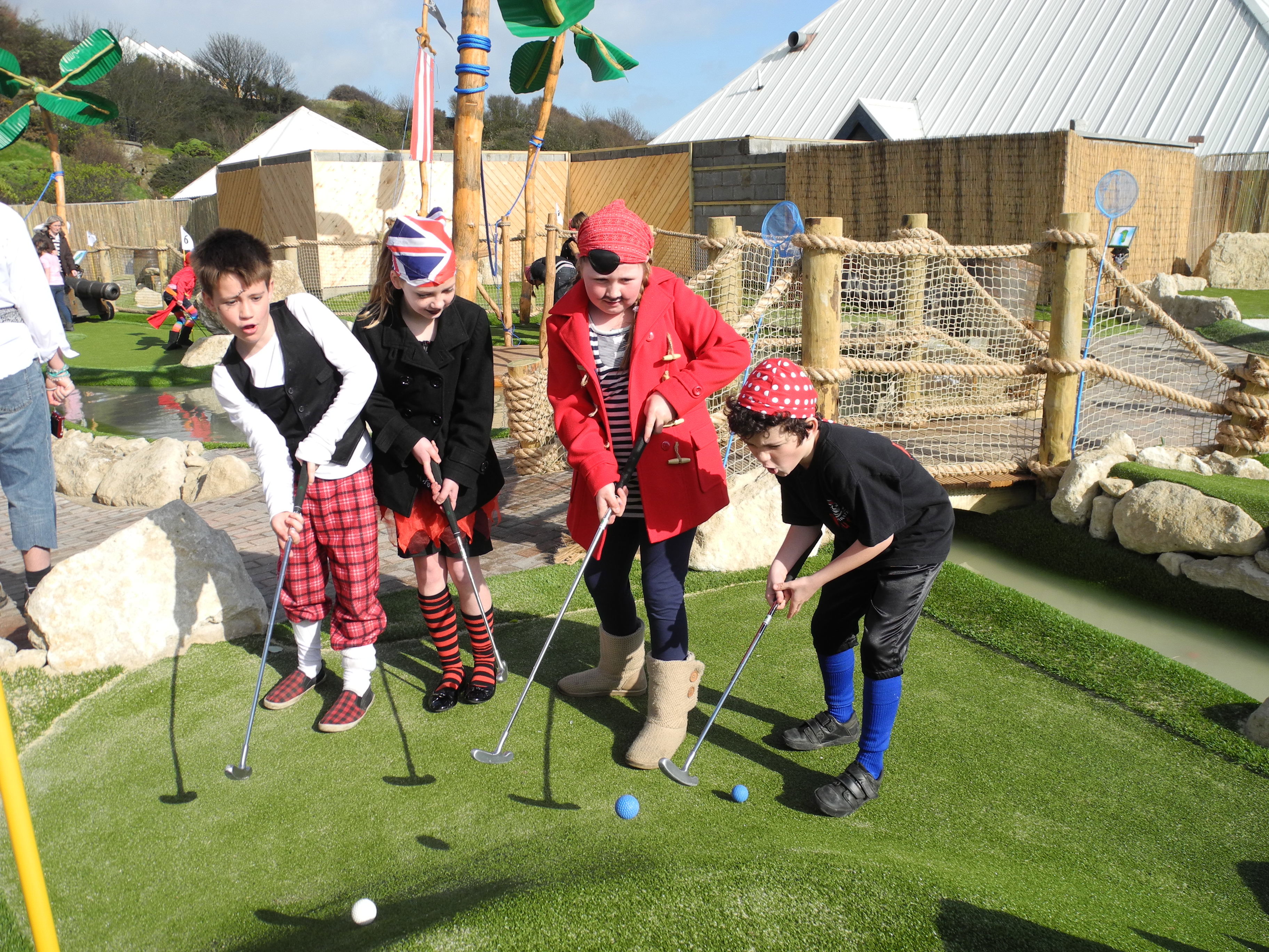 Pirate Adventure Mini Golf | SEA LIFE Weymouth Aquarium